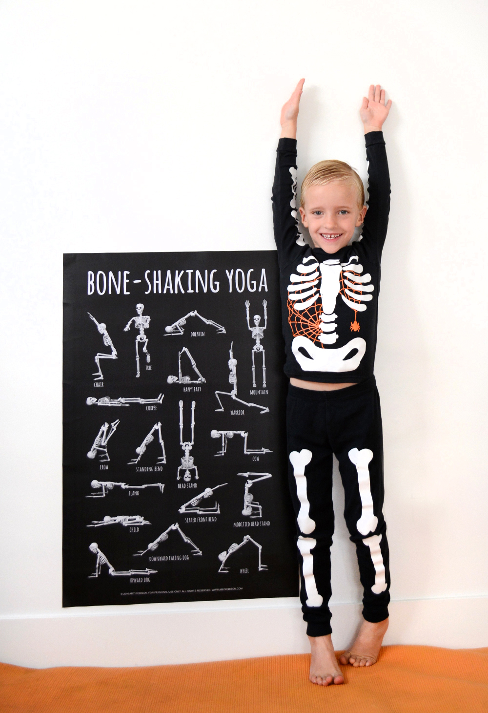 Skeleton Bone-Shaking Yoga Poster Skeleton Bone-Shaking Yoga Poster